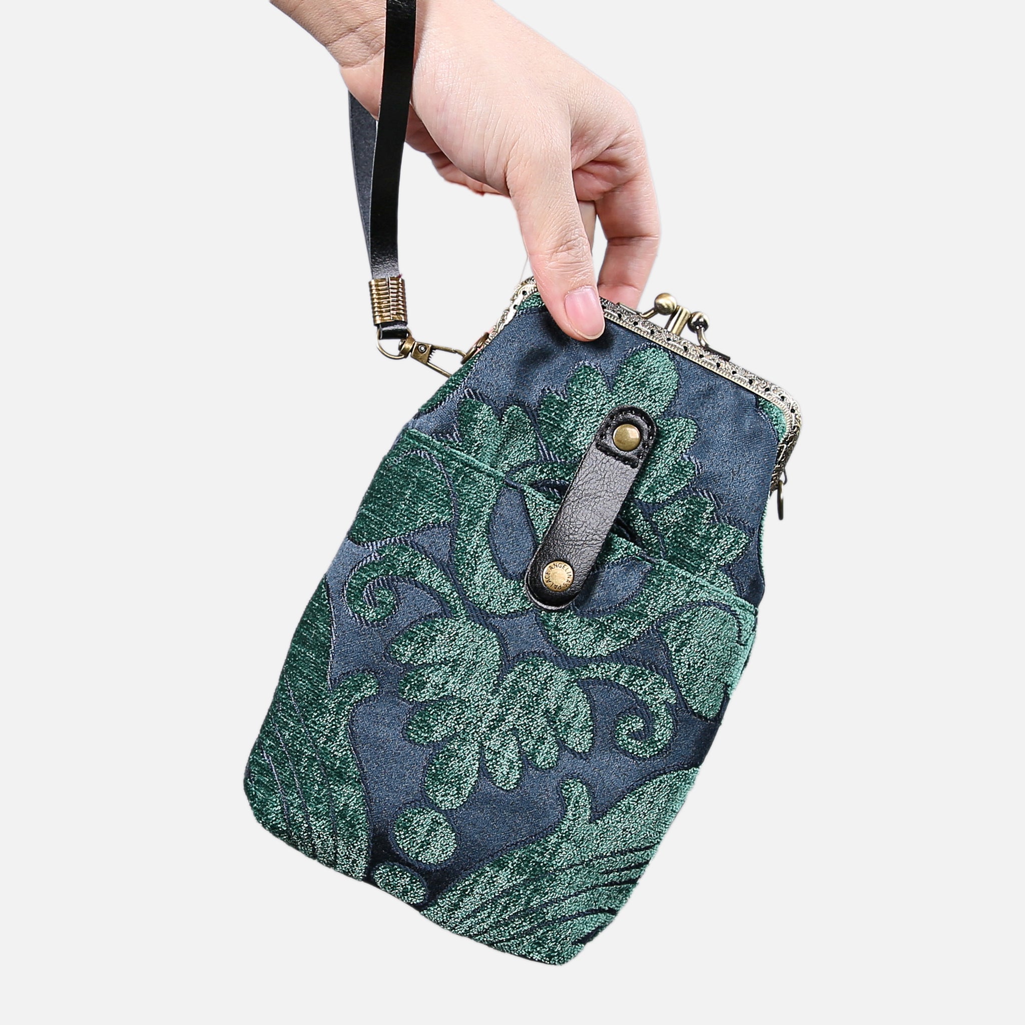 Queen Hunter Green Carpet Phone Case Carpetbag of America