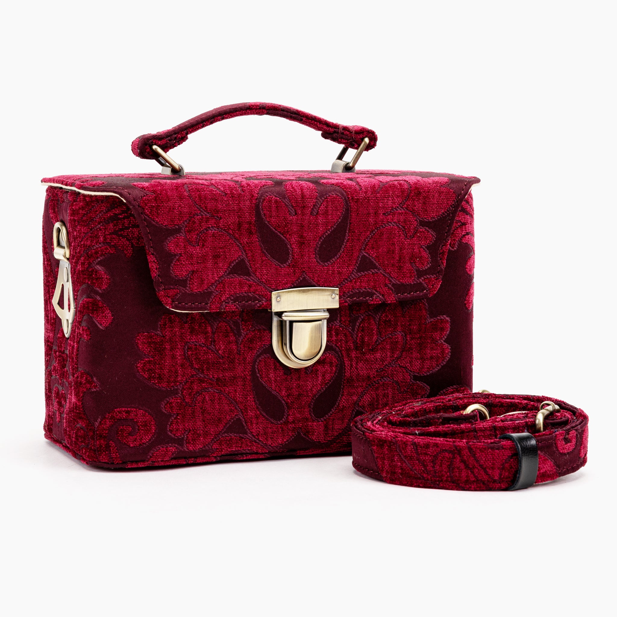 Clara Medium Train Case Purse | Queen Wine